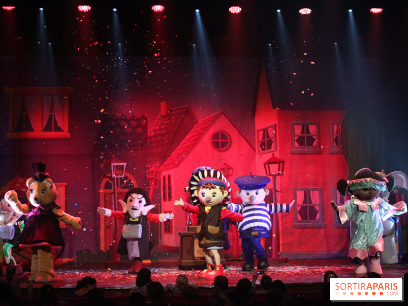 Album Photos Oui-Oui et le Grand Carnaval