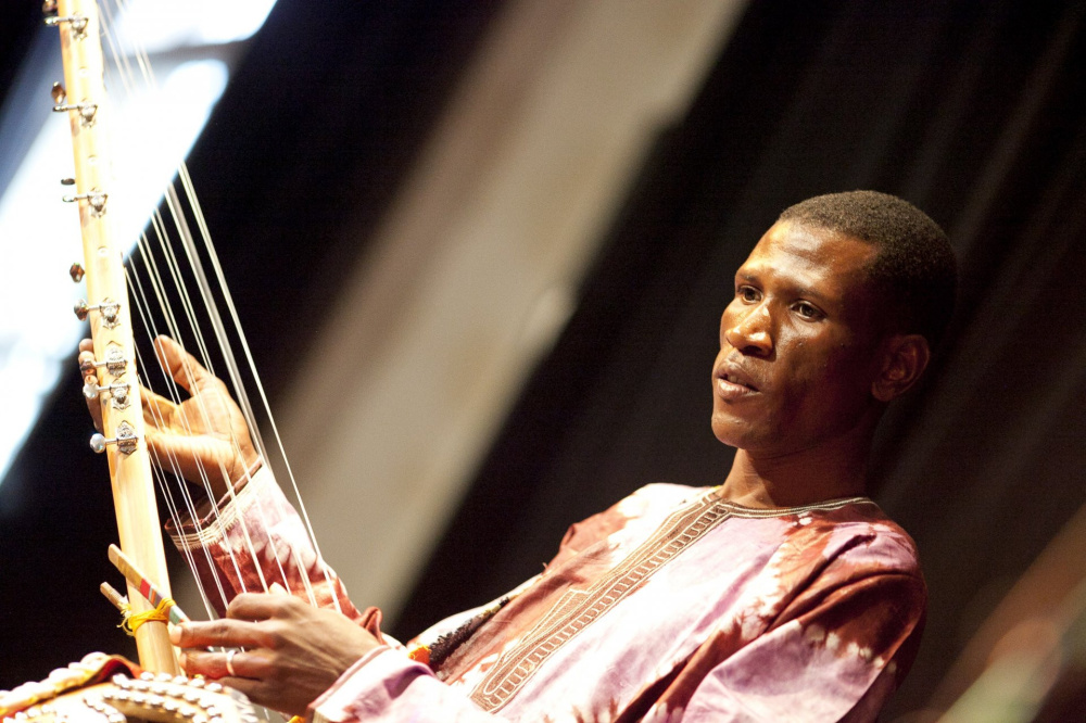 abou diarra - show case à la fnac forum des halles de paris ...