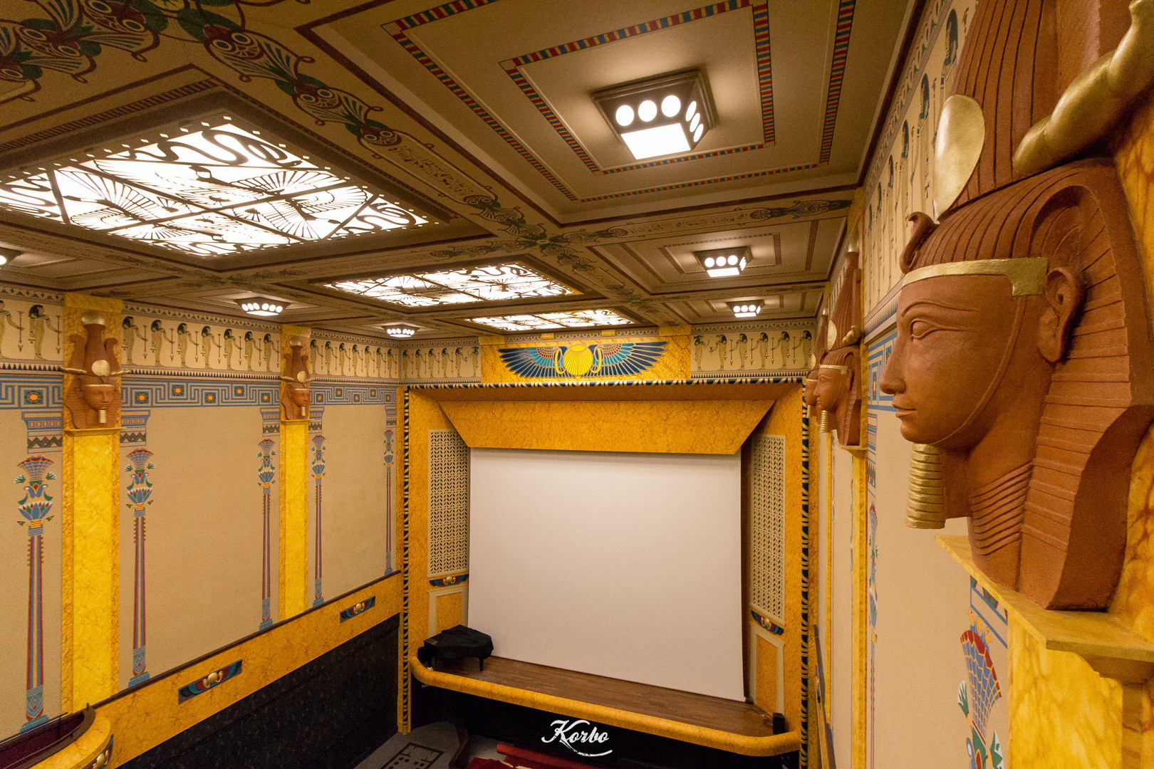 Le Louxor - Palais du Cinéma : un temple du 7ème art au décor unique ...