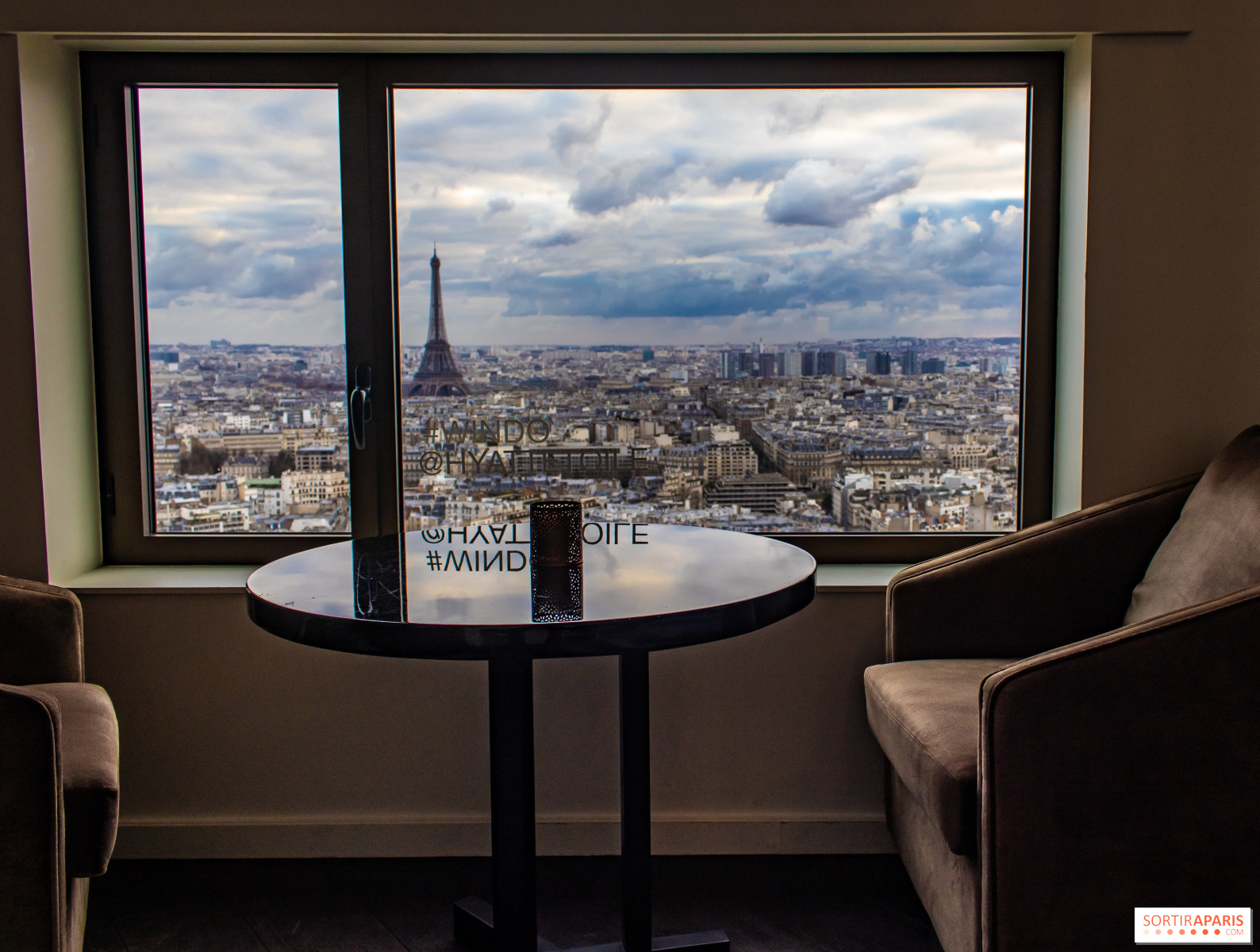 Windo : le nouveau bar en rooftop du Hyatt Regency à Paris ...