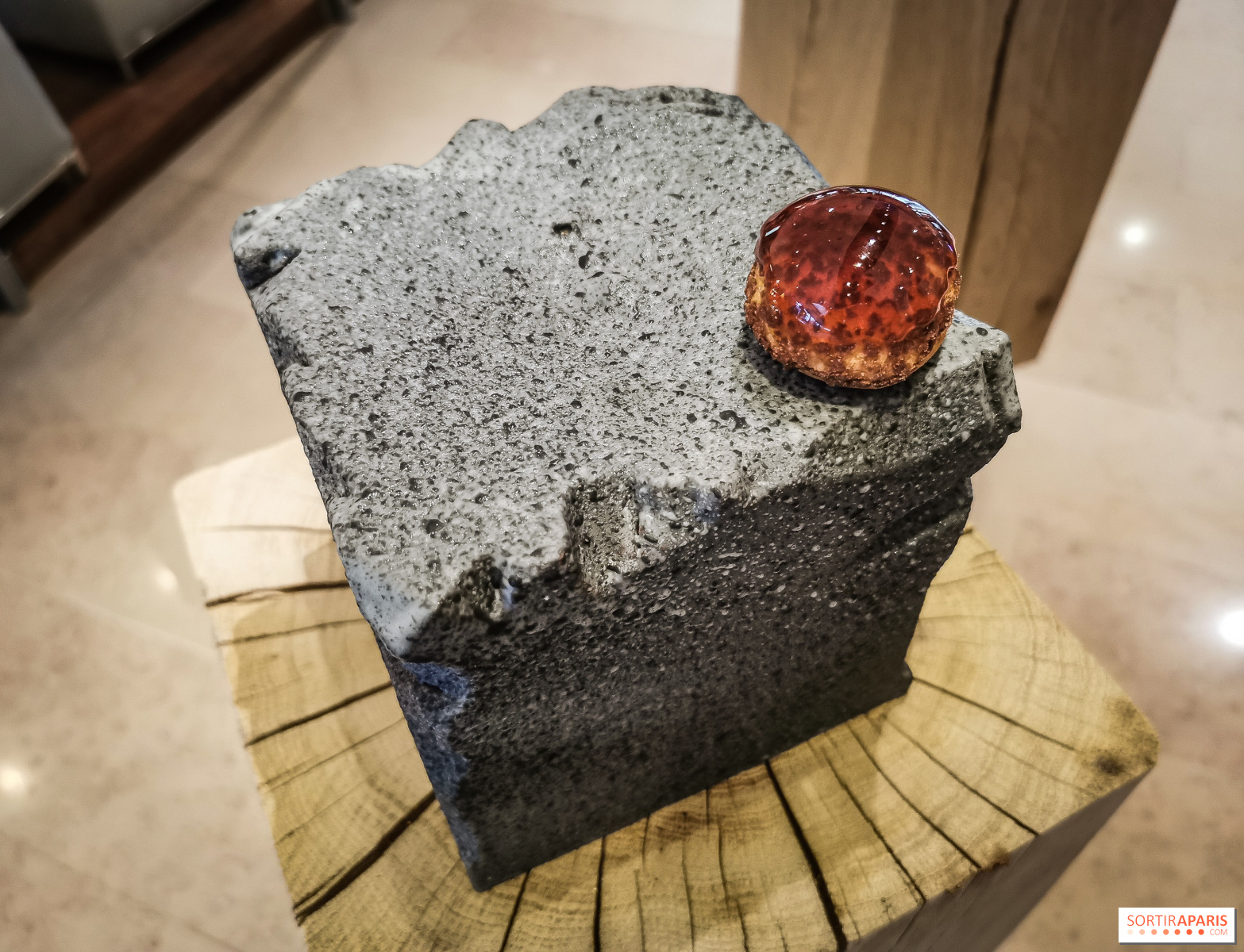 Quentin Lechat et son Pavé, lauréat du Grand Prix de la Pâtisserie de ...