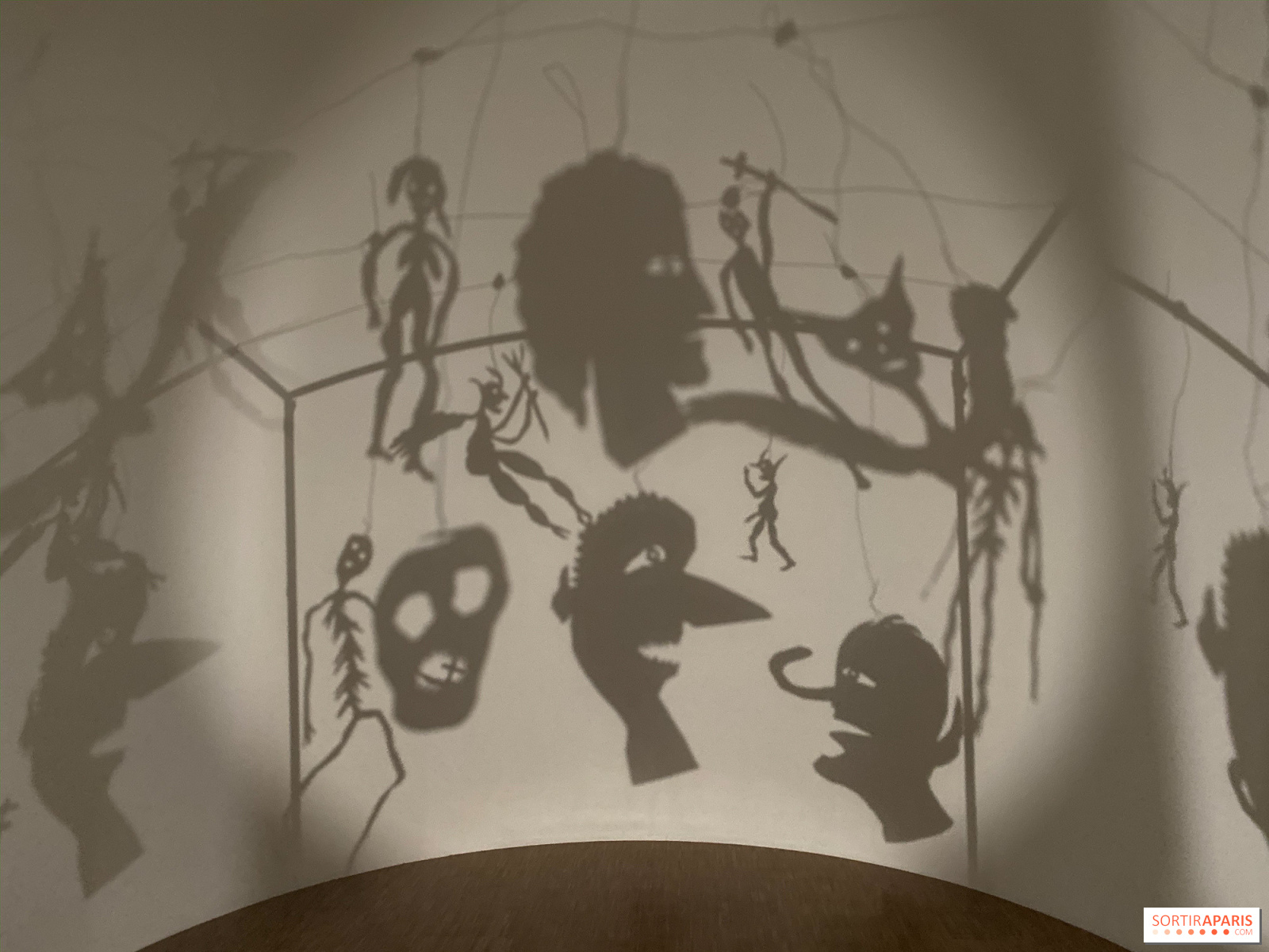 Christian Boltanski, l'exposition au Centre Pompidou - photos ...